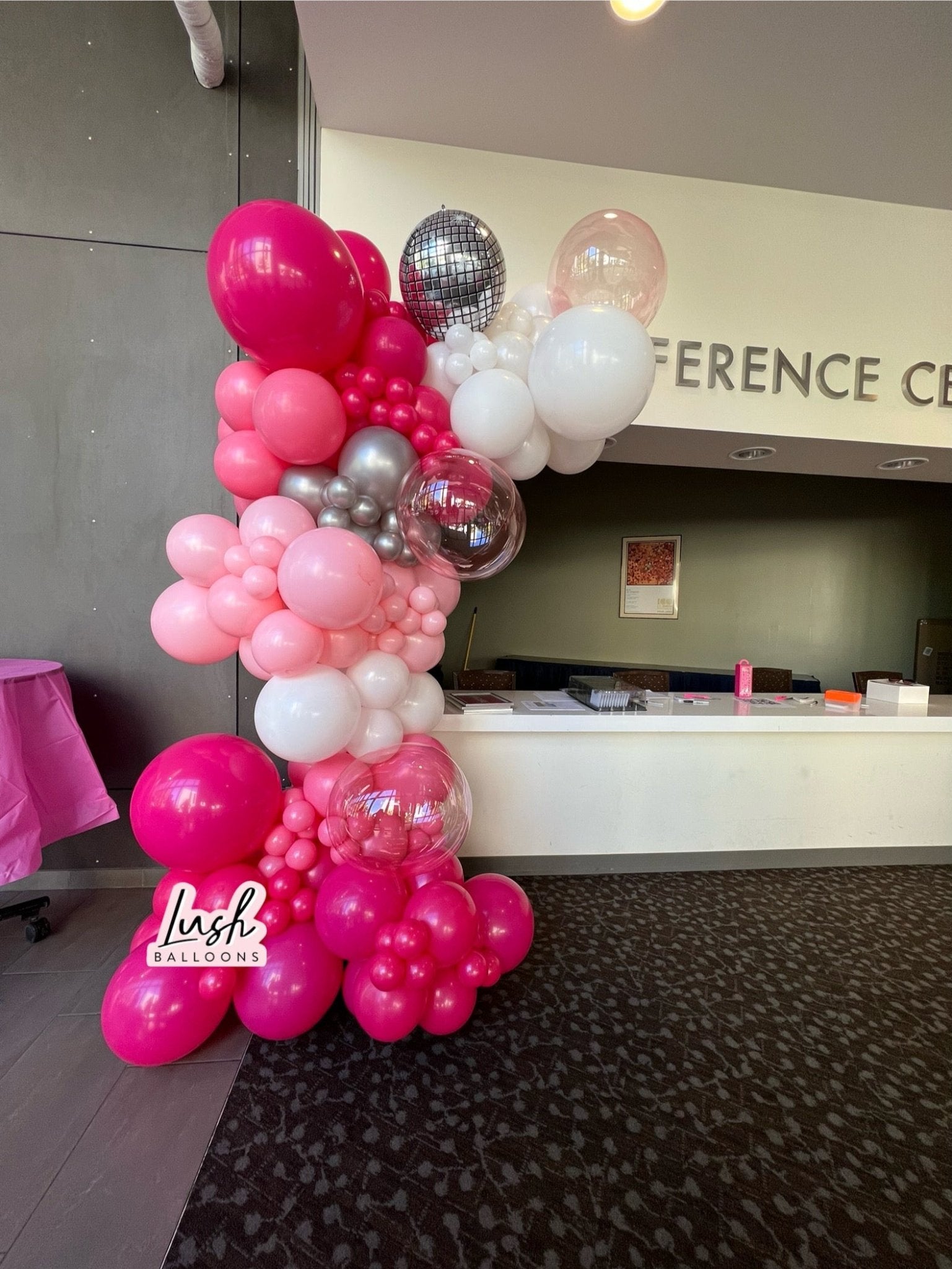Extra Lush Organic Demi Arch Rental – Lush Balloons